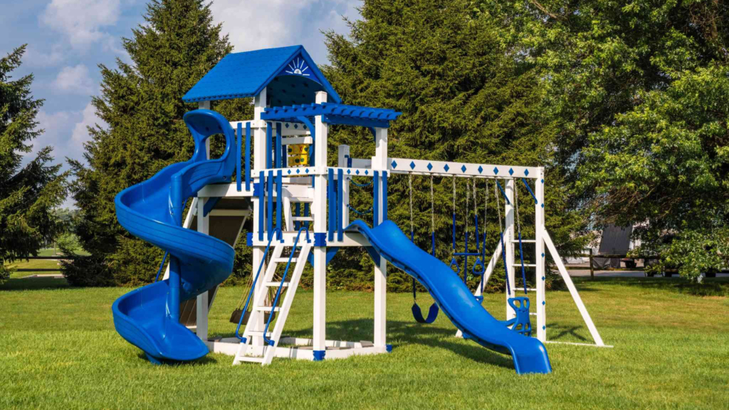 Captain’s Castle Swing Set » King Swings
